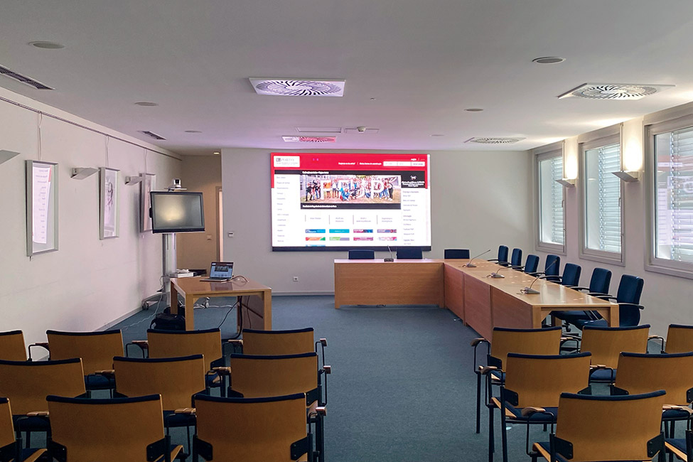 FEUP | Instalação de Led Walls