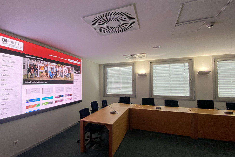 FEUP | Instalação de Led Walls